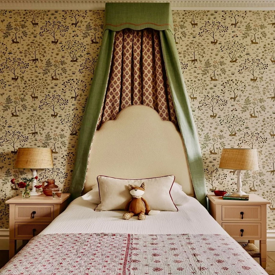 Voysey Park Wallpaper - Lewis & Wood- – Lionheart Wallpaper