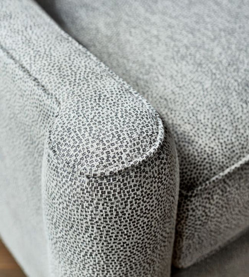Nala Fabric – Lionheart Wallpaper